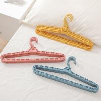 China PP Adjustable Extra Large Clothes Hangers 16.4 to 27.2 Inch Rotating Anti-Skid Folding Hanger for sale