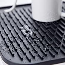 Cina Piatto termoresistente del silicone dello scolapiatti che asciuga il nero del creatore di Mat For Pour Over Coffee in vendita