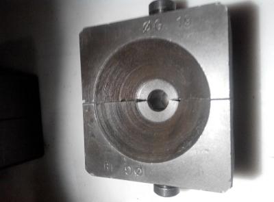 Cina Testa di piegatura 85kg di piegatura del conduttore di ASCR di esagono idraulico dello strumento 200T in vendita