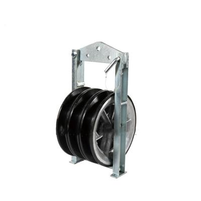 China Transmission Conductor Triple Aluminum Sheaves Neoprene Lined Stringing Pulley Block for sale