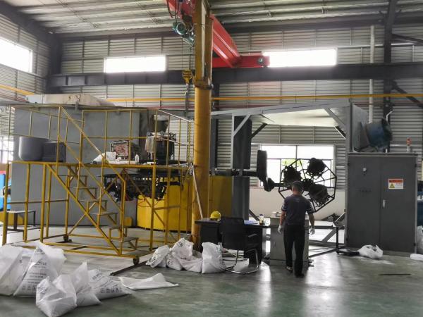 Quality Tower Rotary Shuttle Rotomolding Machine Efficient Flexible for sale