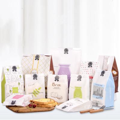 China Custom White Crafts Brown Kraft Paper Food Grade Bread Package Delivery Bag With Clear Window for sale