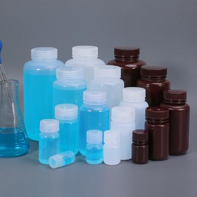 China Lab Testing PP Plastic Reagent Vials with 5ml 6ml Capacity and SCREW CAP Sealing Type for sale
