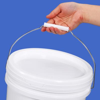 Cina Classificazione alimentare 5 galloni di plastica in PP secchi rotondi con coperchio e maniglia di ferro in vendita