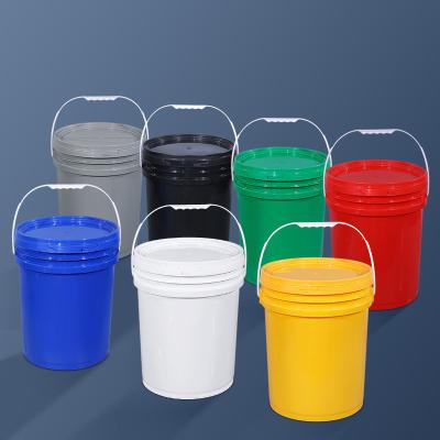 China Paint Thicken 5 Gallon Plastic Bucket With Handle Gasket Screw On Lid and Straw Container for sale