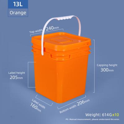China Reusable Square Beverage Bucket Plastic Bulk 5 Gallon Buckets With Lids for sale