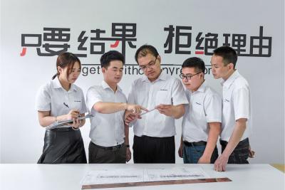 Cina Controllo PLC Efficiente Macchina di stampaggio di chip nel sistema di produzione di semiconduttori in vendita