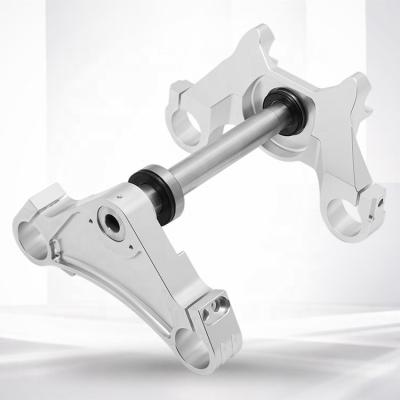 Cina Il CNC su ordinazione di precisione di Yixin ha lavorato le parti a macchina del motociclo che anodizzano la spazzolatura in vendita