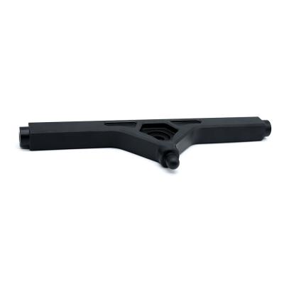 Cina Factory CNC Machining Custom CNC Lathe Parts Aluminum Hanger For Skateboard in vendita