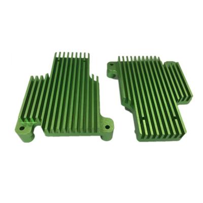 Cina Green Anodizing OEM CNC Milling Aluminium CNC Machined Heatsink Parts in vendita