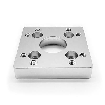 Cina Non-standard CNC Hardware Parts Machining Service Metal Aluminum Electric Vehicles Parts in vendita