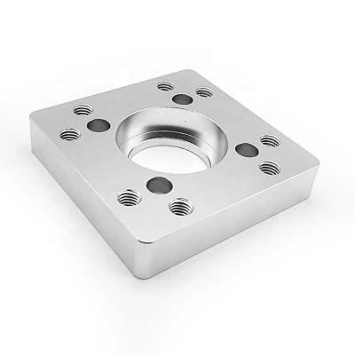 Cina Non-standard CNC Hardware Parts Machining Service Metal Aluminum Electric Vehicles Parts in vendita