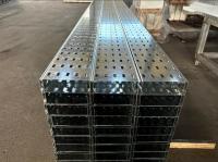 China Heavy Duty Q235 Grade 150mm Perforated Cable Tray Staggered Round Holes for sale