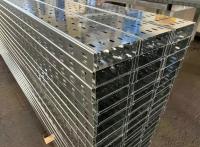 China Heavy Duty Q235 Grade 150mm Perforated Cable Tray Staggered Round Holes for sale
