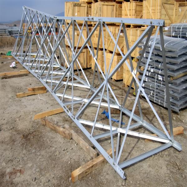 Quality 45 60 Degree Angle Telecom Antenna Tower 3 Leg 4 Legged Angular Self Supporting for sale