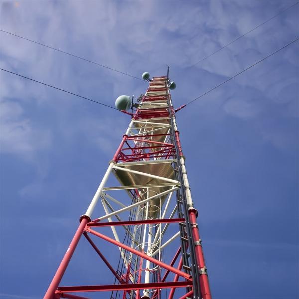 Quality Tubular Steel Microwave Guyed Communication Tower 20- 80M 3 Legged for sale