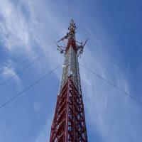 China Wireless IP67 Waterproof Guyed WireTower Anti-Rust For Rural Off-Grid Communication for sale
