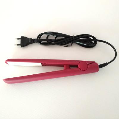 China Saudi Arabia Market Professional Hair Machine Hair Straightener for sale
