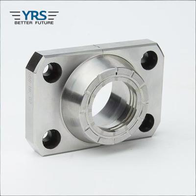 Cina Lo stampaggio ad iniezione di precisione delle componenti dello stampaggio ad iniezione parte la cavità di plastica del centro della muffa in vendita