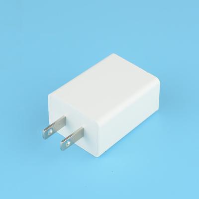 China Single Port USB Switching AC DC Power Adapter 5V 0.5A 1A 1.5A Efficiency VI With PSE for sale