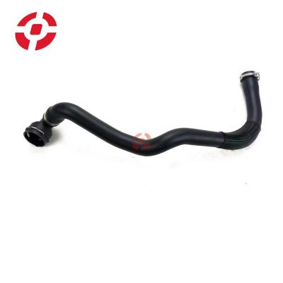 China Cooling parts radiator upper and lower water hose for Volv o Coolant pipe 32249283  32249285 for sale