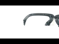 Auto achterste bumper uitlaatbeugel OE 31425209 31425210 Auto uitlaatbeugels achterste bumper onderste luchtgids geschikt voor Volvo XC60
