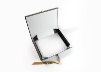 China Gold Hot Stamping Foldable Packaging Box for sale