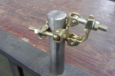 China Jis  Galvanized Double pressed Stamping Scaffolding Pipe Clamp for sale