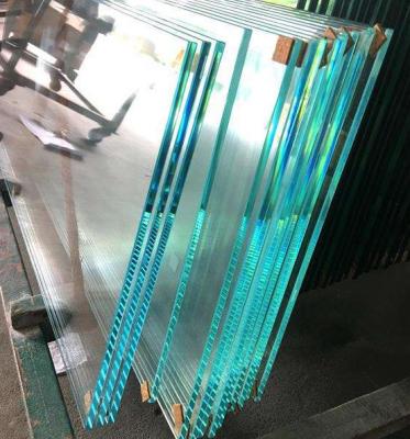 Cina Vetro galleggiante trasparente da 3 mm a 15 mm vetro laminato di sicurezza temperato a bassa tensione per porte / finestre esterne / divisorie interne in vendita