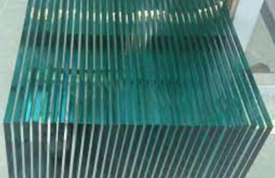 Cina Vetro galleggiante trasparente da 3 mm a 15 mm vetro laminato di sicurezza temperato a bassa tensione per porte / finestre esterne / divisorie interne in vendita