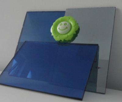 Cina Vetro galleggiante riflettente a prova d'esplosione antigraffi per la decorazione delle finestre in vendita