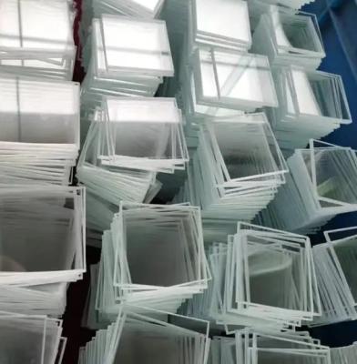 China Customized Size Ultra Clear Float Glass Smooth Surface for sale