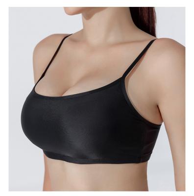 Cina I vestiti del golf delle donne su ordinazione lanciano il reggiseno di sport e mette elastico in cortocircuito in due pezzi della gonna l'alto in vendita