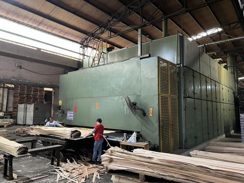 Geverifieerde leverancier in China: - Dongguan Lingfeng Wood Industry Co., Ltd.