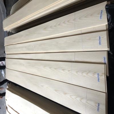 Cina Ingrosso di cenere bianco naturale 0,3 mm/0,45 mm/0,5 mm/0,6 mm AA rivestimento di cenere di grano retto in vendita