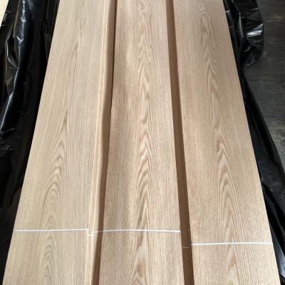 Cina Prezzo Veneers di legno di quercia Veneer di legno di quercia rosso Veneer di legno di 0,45 mm Pannelli murali di veneer di legno per mobili da pavimento in vendita
