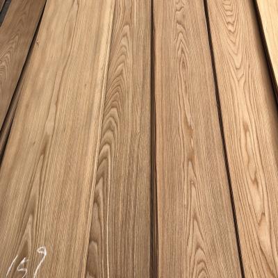 Cina Veneer di legno di olmo naturale 0.2mm 0.3mm 0.5mm 1mm 2mm 3mm Granella di montagna Flat Cut Elm Veneers Legno in vendita
