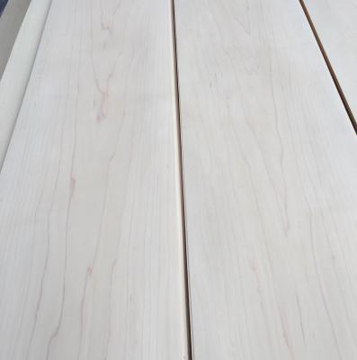 Cina Veneer di legno di acero Veneer naturale Fogli di legno di acero Veneer decorativi in legno di acero per skateboard in vendita