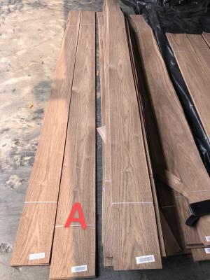 China Natural veneer clear texture mountain pattern black walnut veneer for Interior decor plywood face board for sale