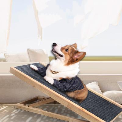 China Stevige Houten Opvouwbare Regelbare Hondhelling Vier Helling van het Niveaus8kg de Lichtgewichtbed voor Honden Te koop