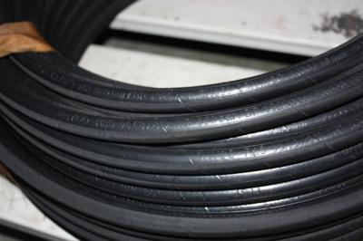 Cina Tubo flessibile idraulico della treccia ad alta pressione del cavo di Thompson SAE 100 R1S in vendita