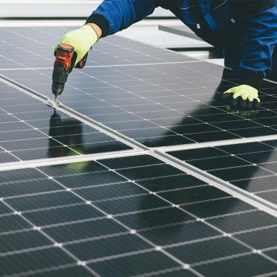China 156.75mmx156.75mm Celgrootte Mono 400w 450w 460w 480w Zonnepanelen voor het thuisstelsel Te koop