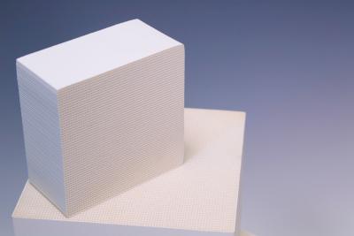 China Honeycomb Ceramic White SiO2 MgO For Industrial VOC for sale