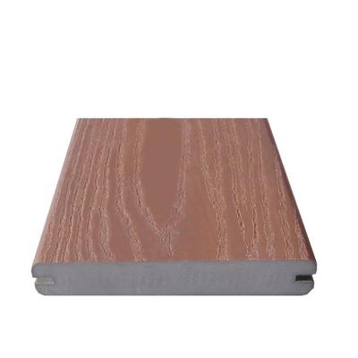 Cina Moderno design WPC/PVC pavimentazione esterna in plastica piastrelle per mobili da patio senza strisce in vendita