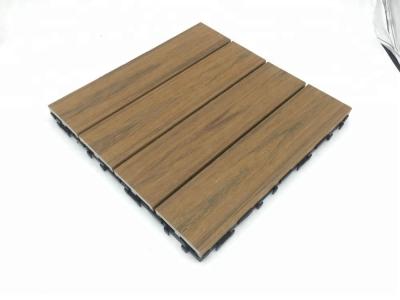 China Decote de madeira de plástico composto de PVC fácil de instalar WPC DIY com certificado CE/ISO à venda