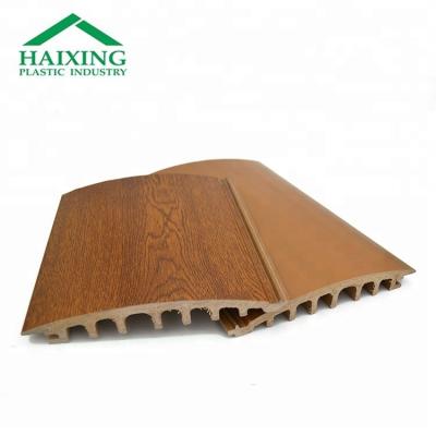 Cina Tavola da parete isolante in schiuma di PVC per esterni decorativi in grigio per rivestimenti a parete durevoli in vendita