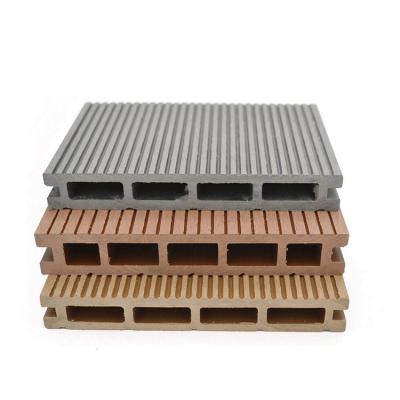Cina Moderno Hollow Structure Design Legno Plastica Composito Camping Art Parquet Pavimenti in legno rimovibili in vendita