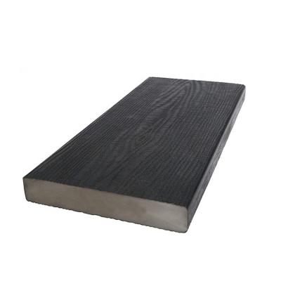 Cina Pavimentazione esterna in legno sintetico ecocompatibile stile di design moderno e bassa manutenzione in vendita