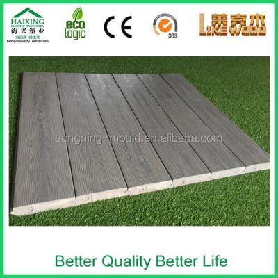Cina Pavimenti compositi in legno e plastica rimovibili con copertura anti-UV e superficie da spazzolamento in vendita