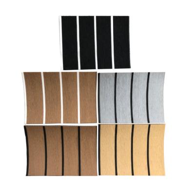 Cina Il pavimento per barca in PVC in legno di teak è la combinazione perfetta di stile e funzionalità per pavimenti da yacht in vendita